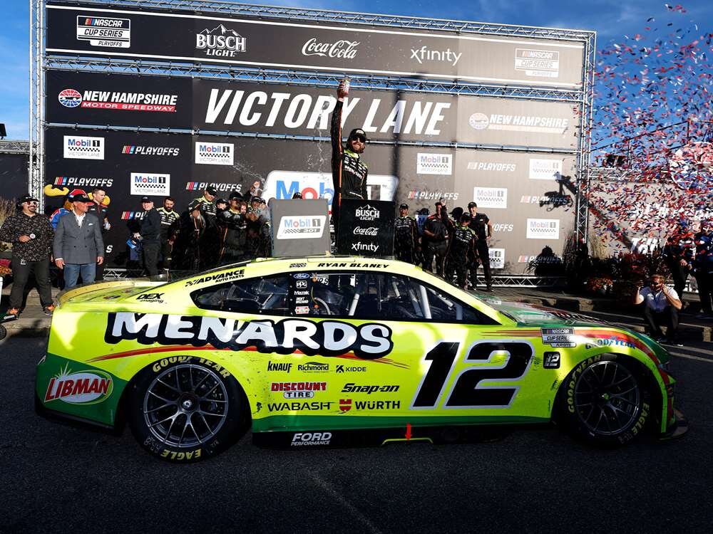Ryan Blaney #12 NASCAR 2025 Menards Libman New Hampshire Race Win 1:6 ...