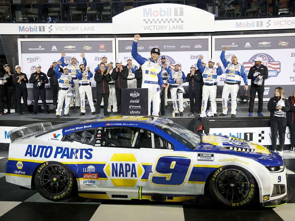 Chase Elliott #9 NASCAR 2026 HMS Chevrolet NAPA Auto Parts Daytona Du ...