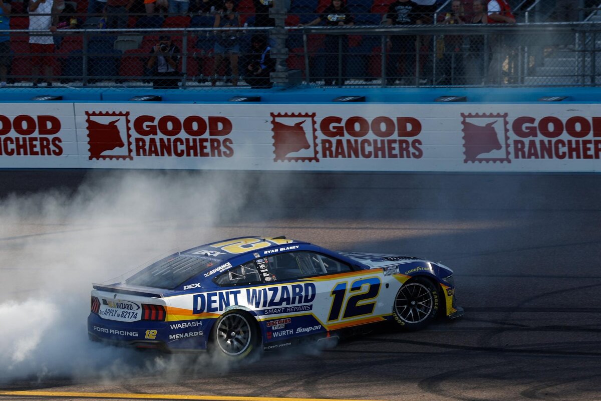 Ryan Blaney #12 NASCAR TP 2026 Dent Wizard Phoenix Race Win 1:24 - NA ...