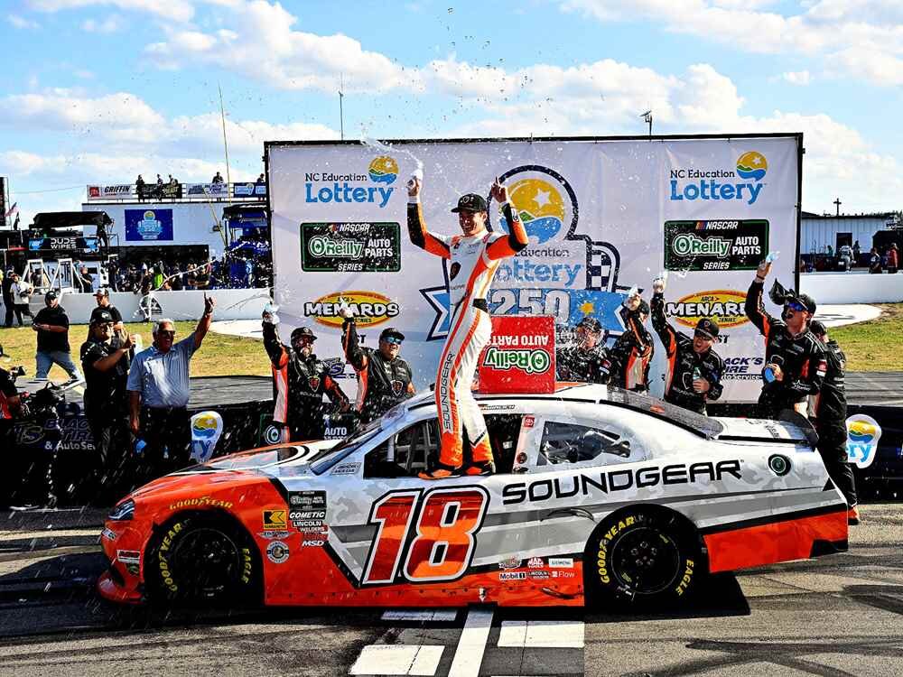 William Sawalich #18 NASCAR 2026 Soundgear Rockingham Race Win 1:64 ...